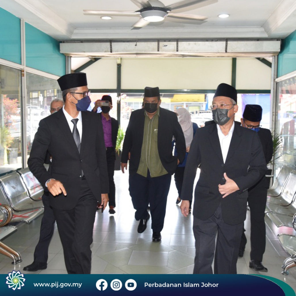 KUNJUNGAN HORMAT OLEH YANG BERHORMAT TUAN MOHD FARED BIN MOHD KHALID ...